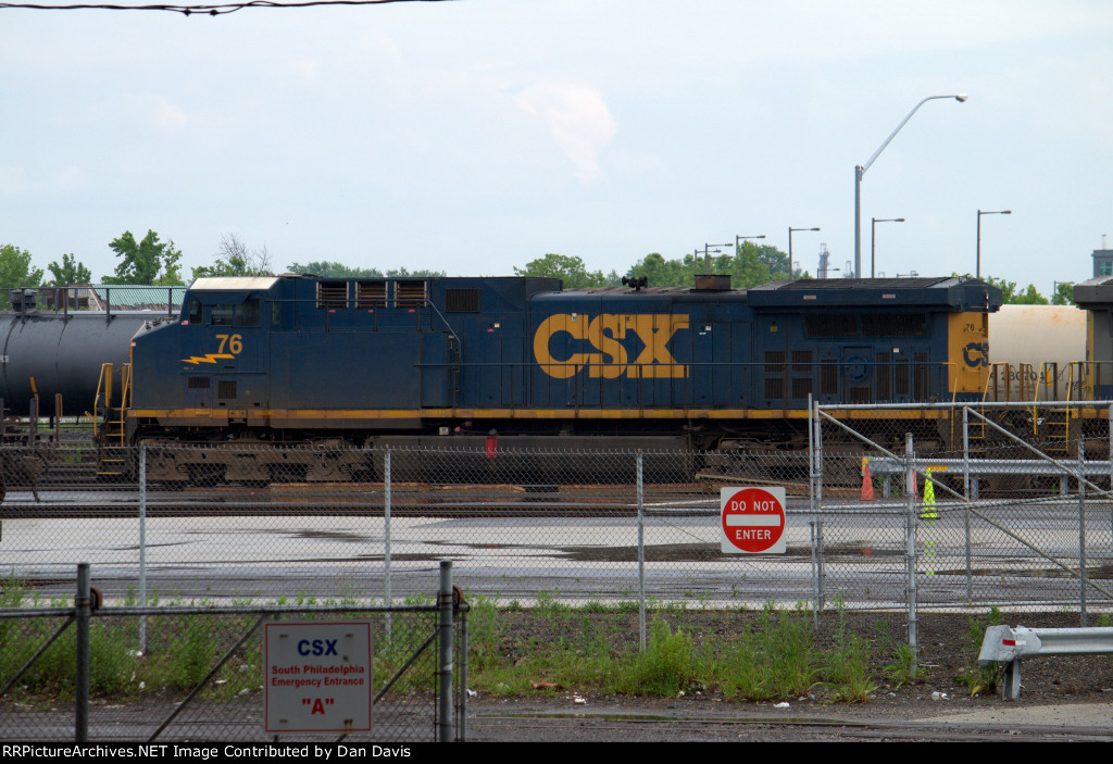 CSX AC44CW 76